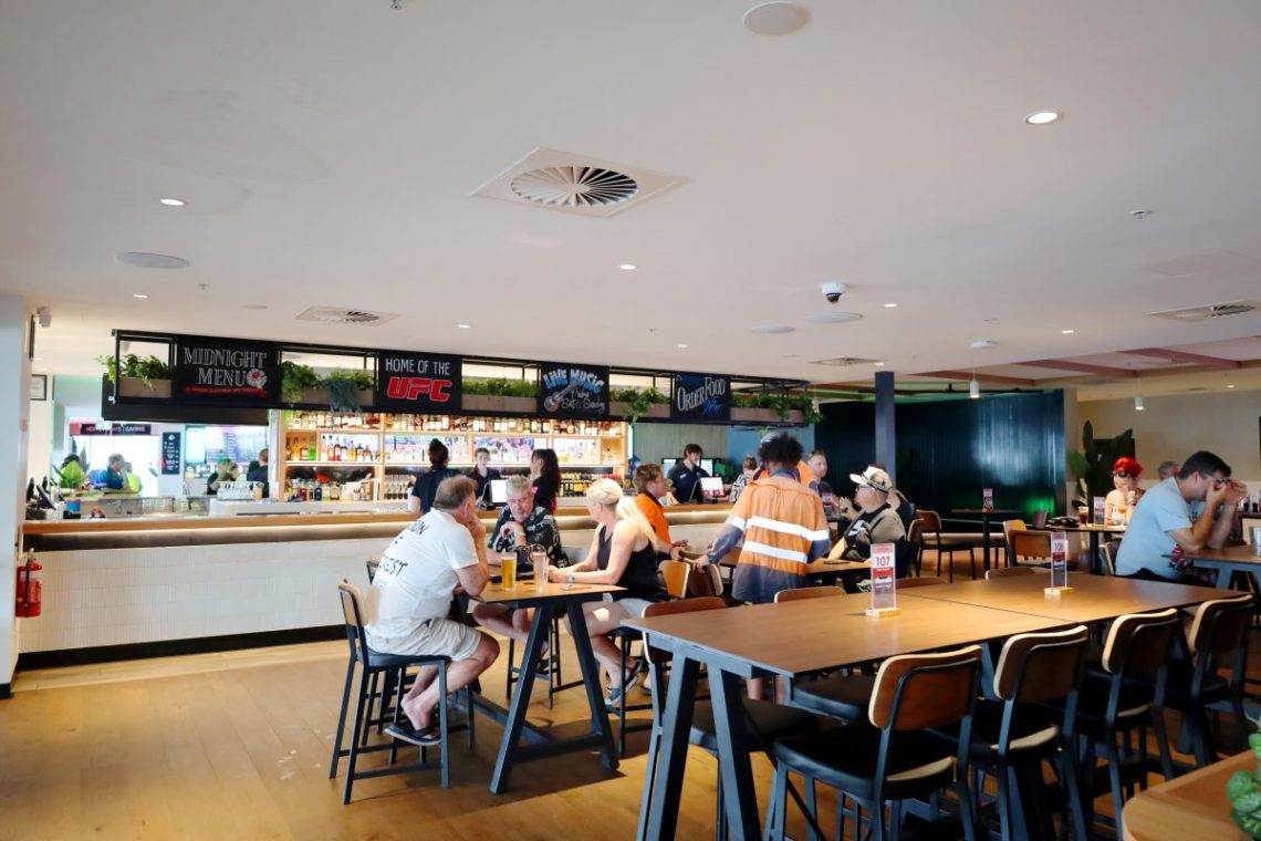 Downtown Bar and Kitchen | Twin City Hotel
